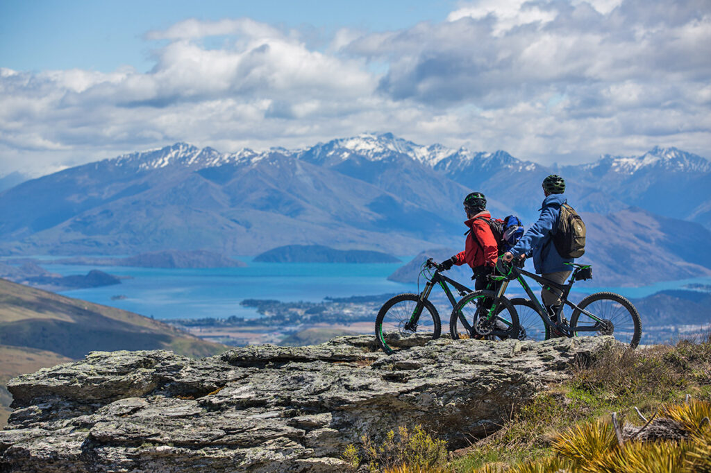 Wanaka, South Island | New Zealand Destinations | ANZCRO